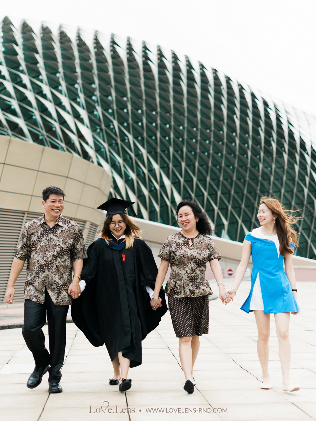LOVELENS Fine Art Photography - Singapore Graduation Photography
